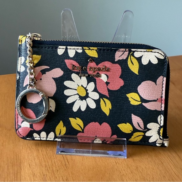 kate spade | Bags | Kate Spade Black Floral Card Holder With Keychain ...